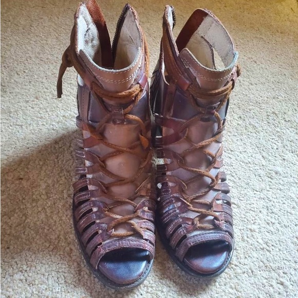 Freebird by Steven | Shoes | Freebird Sandals Size 7 Wazee | Poshmark